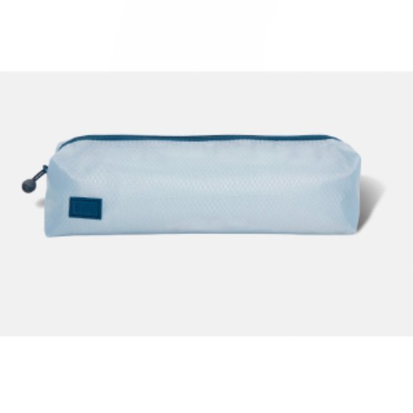 Built | Bags | Nwt Built Travel Toiletry Case Light Blue Cosmetics ...